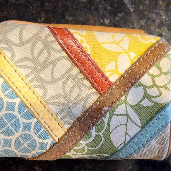 Fossil | Bags | Fossil Wallet | Poshmark